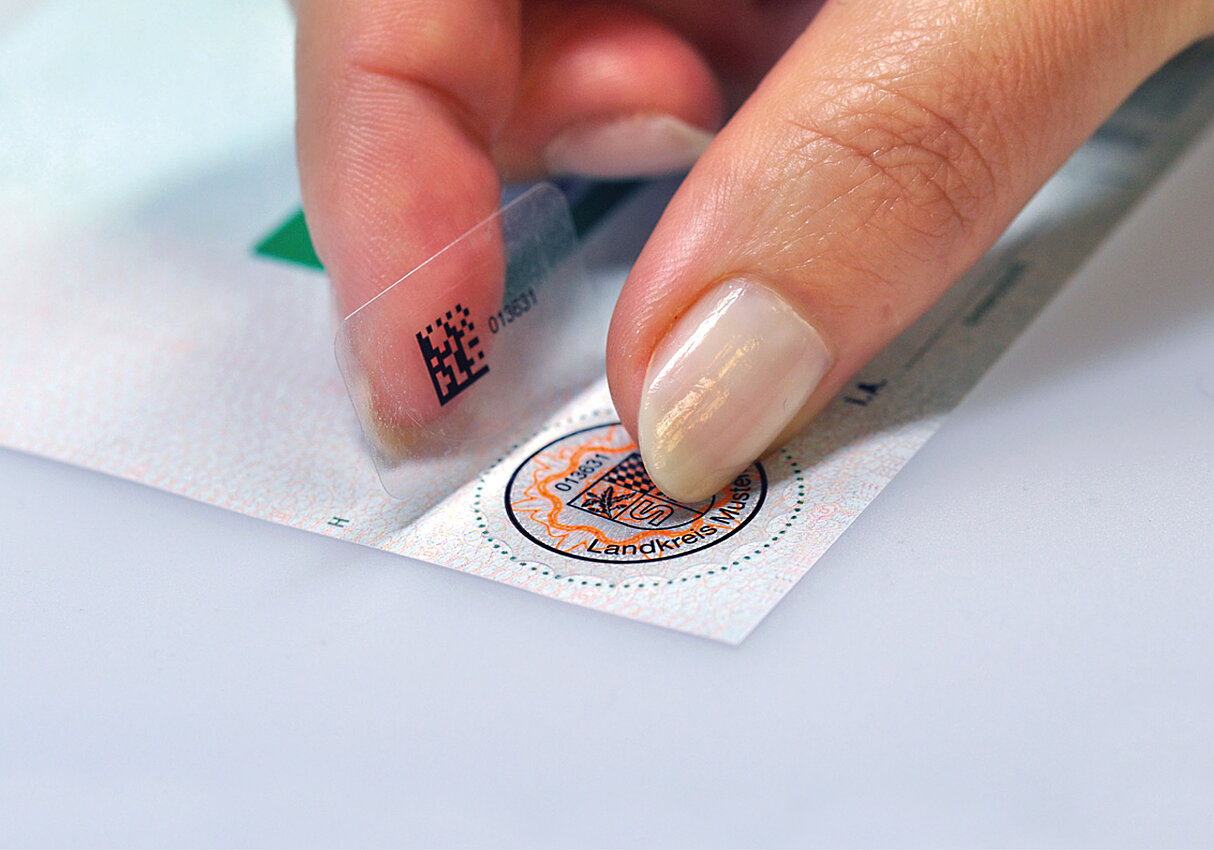 Vehicle Identification and Document Protection | Schreiner Group